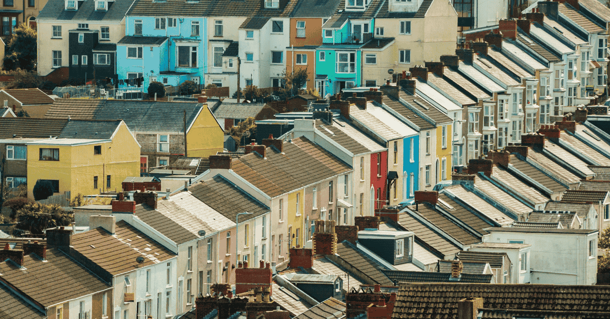 How to Sell Property With Restrictive Covenants | 2025 Guide